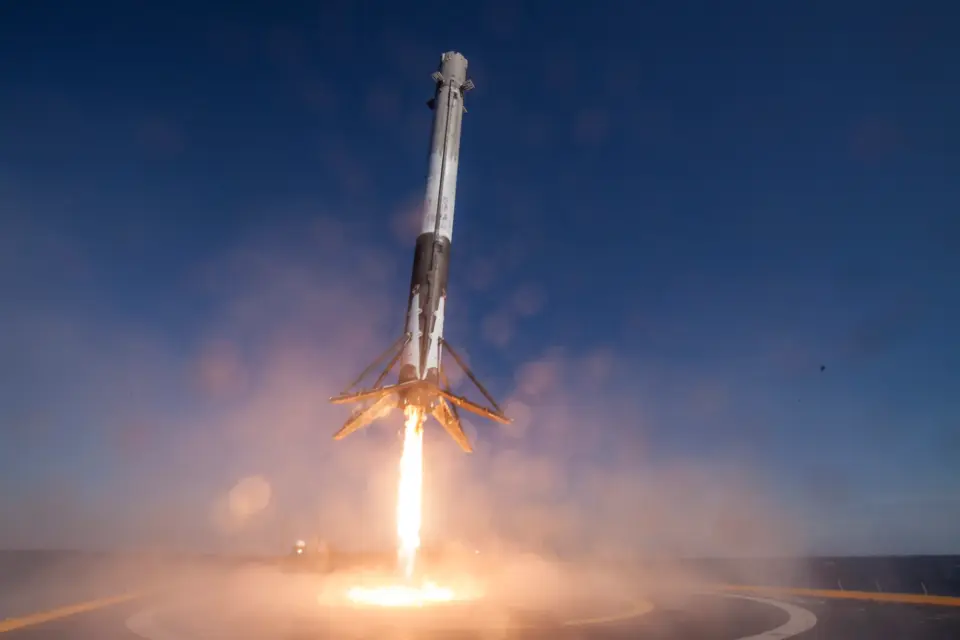 Is This Even Possible? SpaceX Launches 3 Rockets from 3 Pads in Under ...